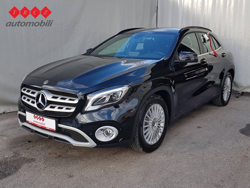 Rabljeno vozilo MERCEDES GLA 200d STYLE EDITION 2018 g. SUV – TRCZ ...